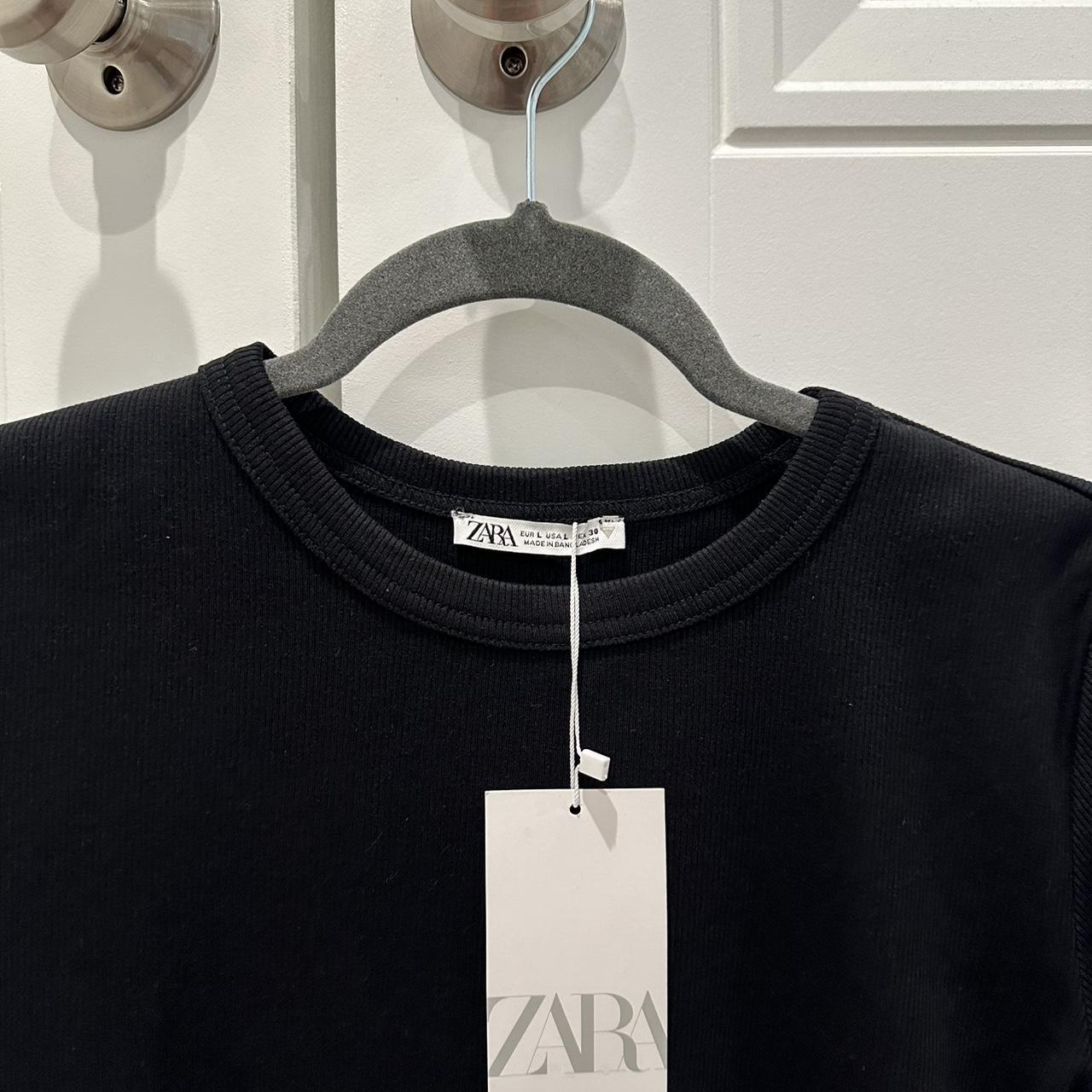 Ribbed Zara T-shirt. Never worn. Brand new. Size L... - Depop