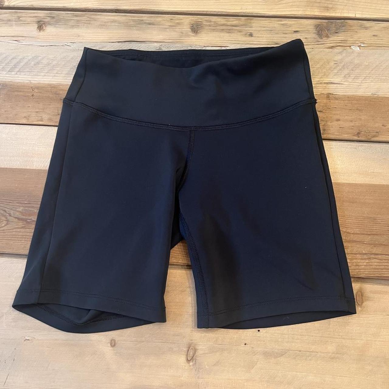 New Balance biker shorts. #bikershorts #bikeshorts - Depop