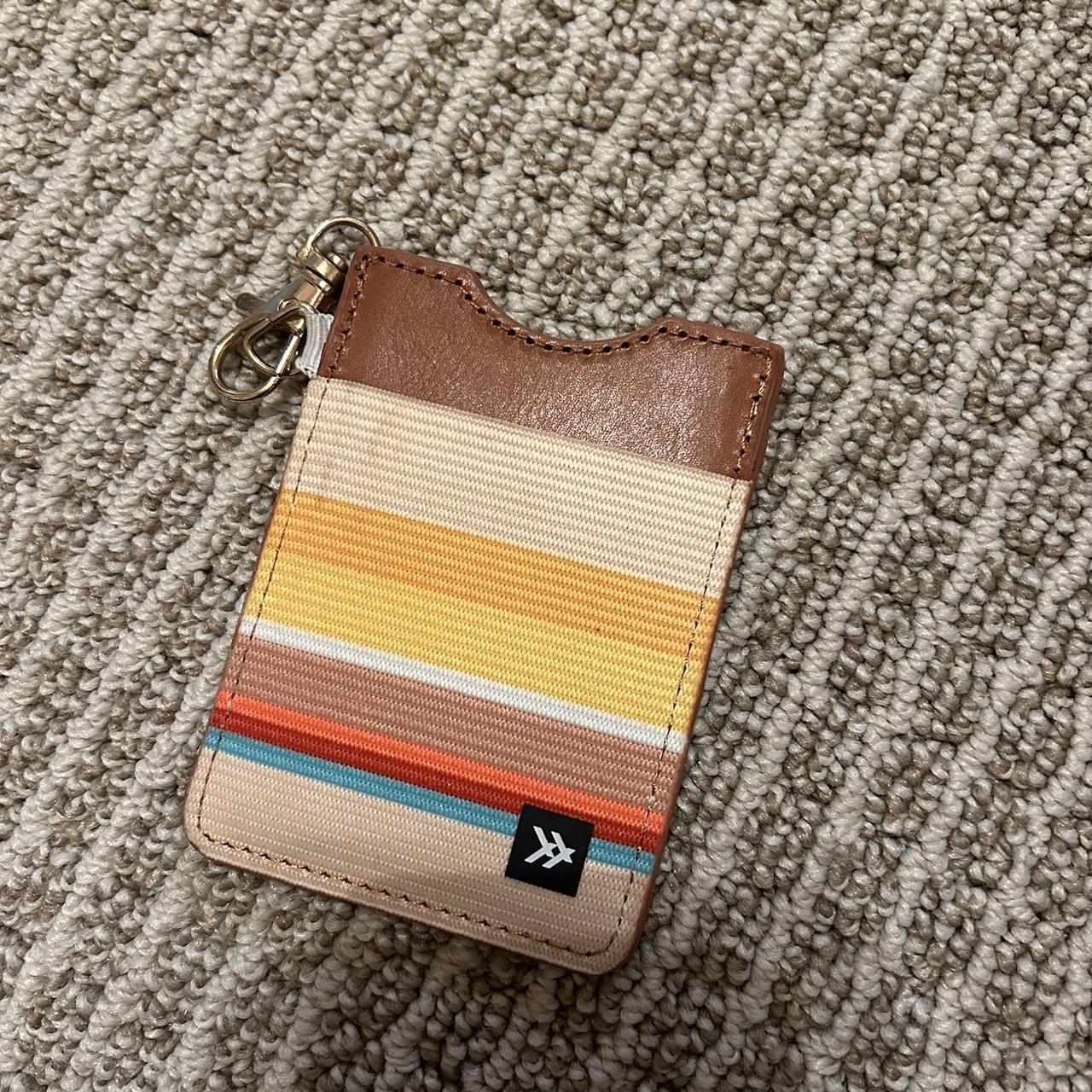 thread wallet - Depop