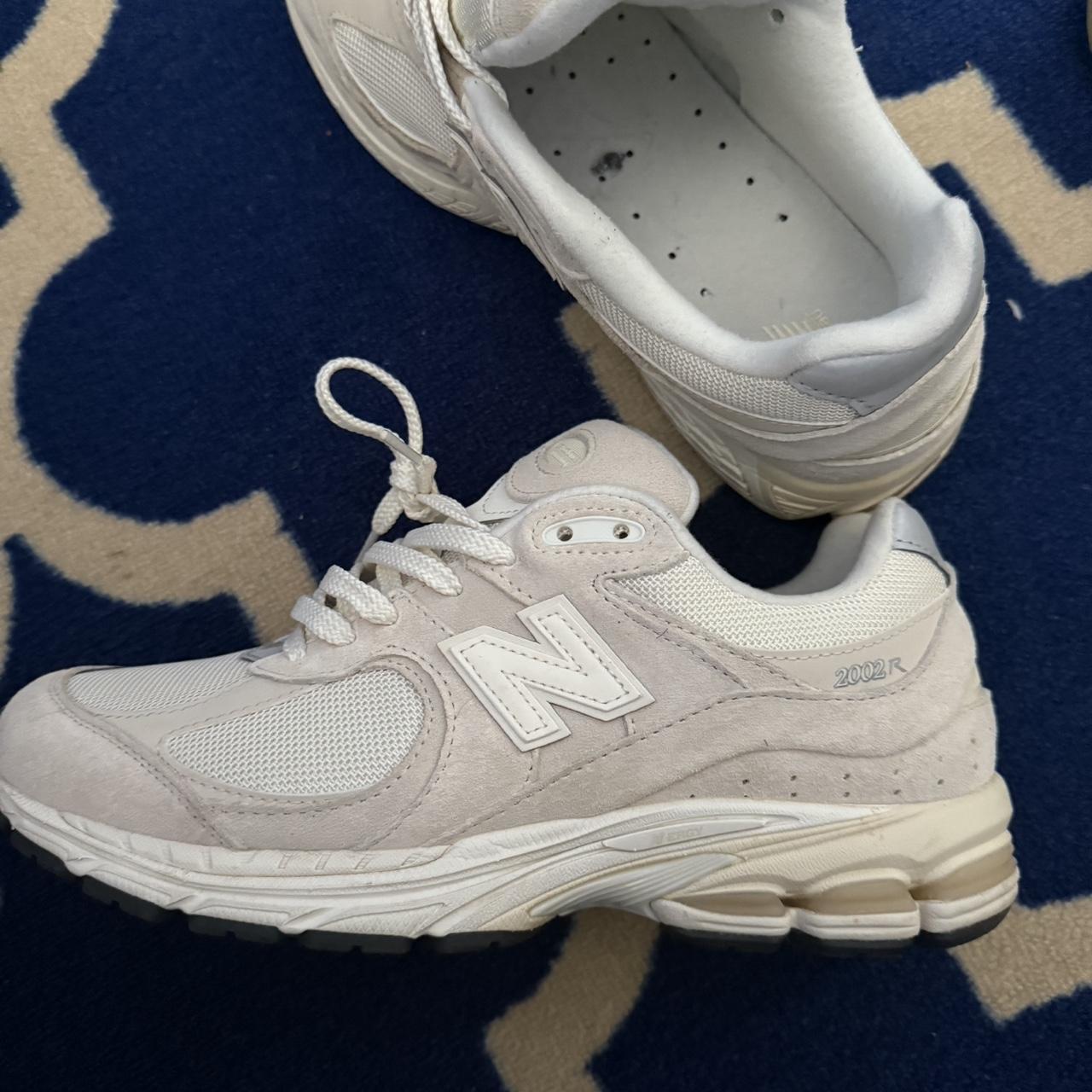 Lightly worn New balances 2002R size 9.5 with box | Depop