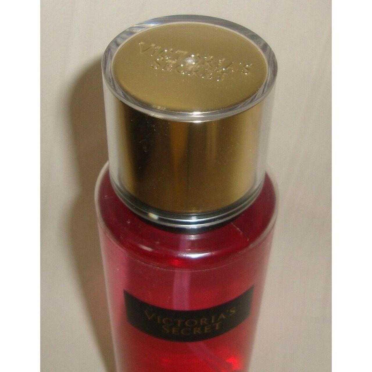 victoria secret purfume original price $60 smells... - Depop