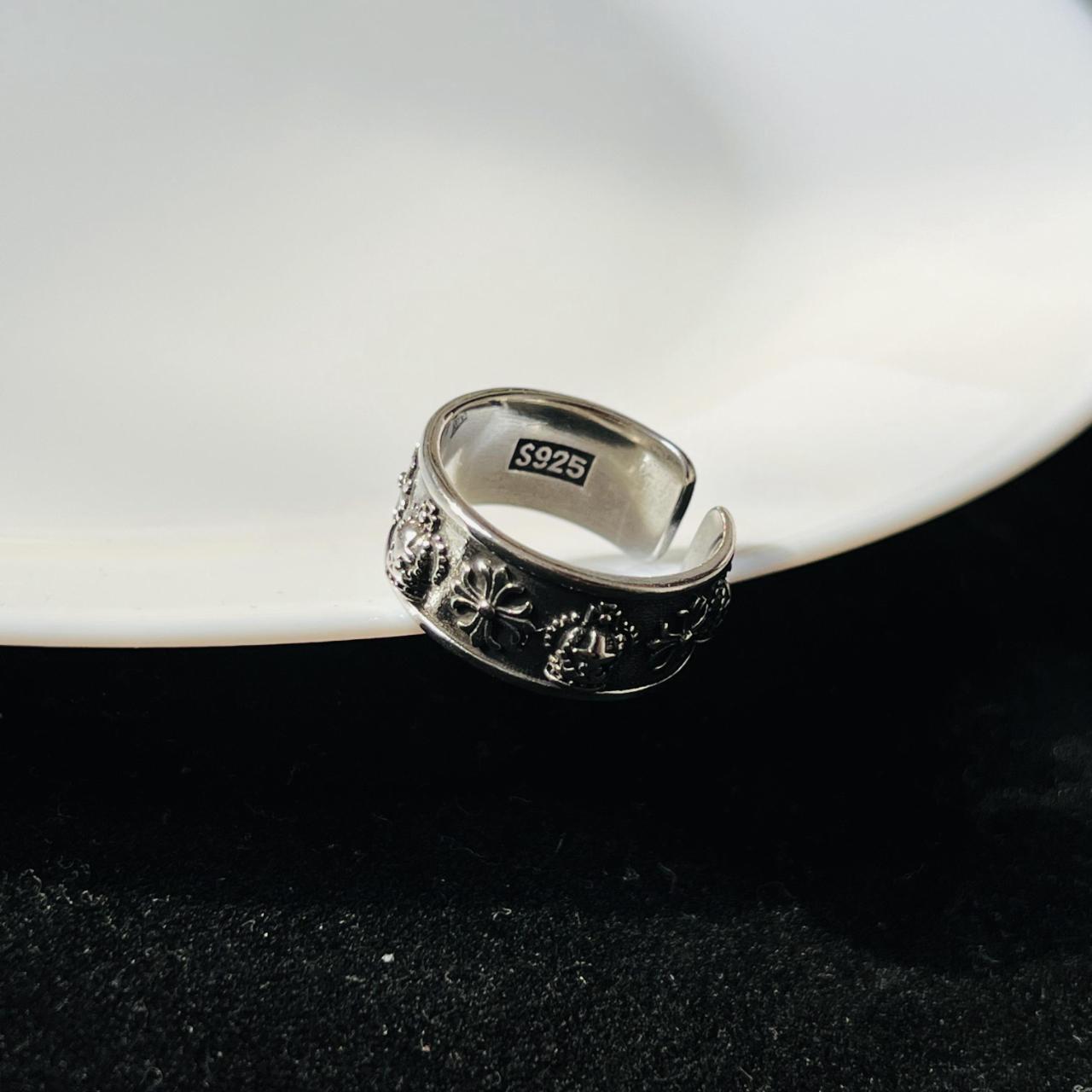 Cruciate flower, silver adjustable ring --Free... - Depop