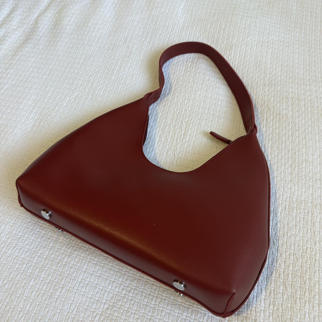 Red hand bag never used - Depop