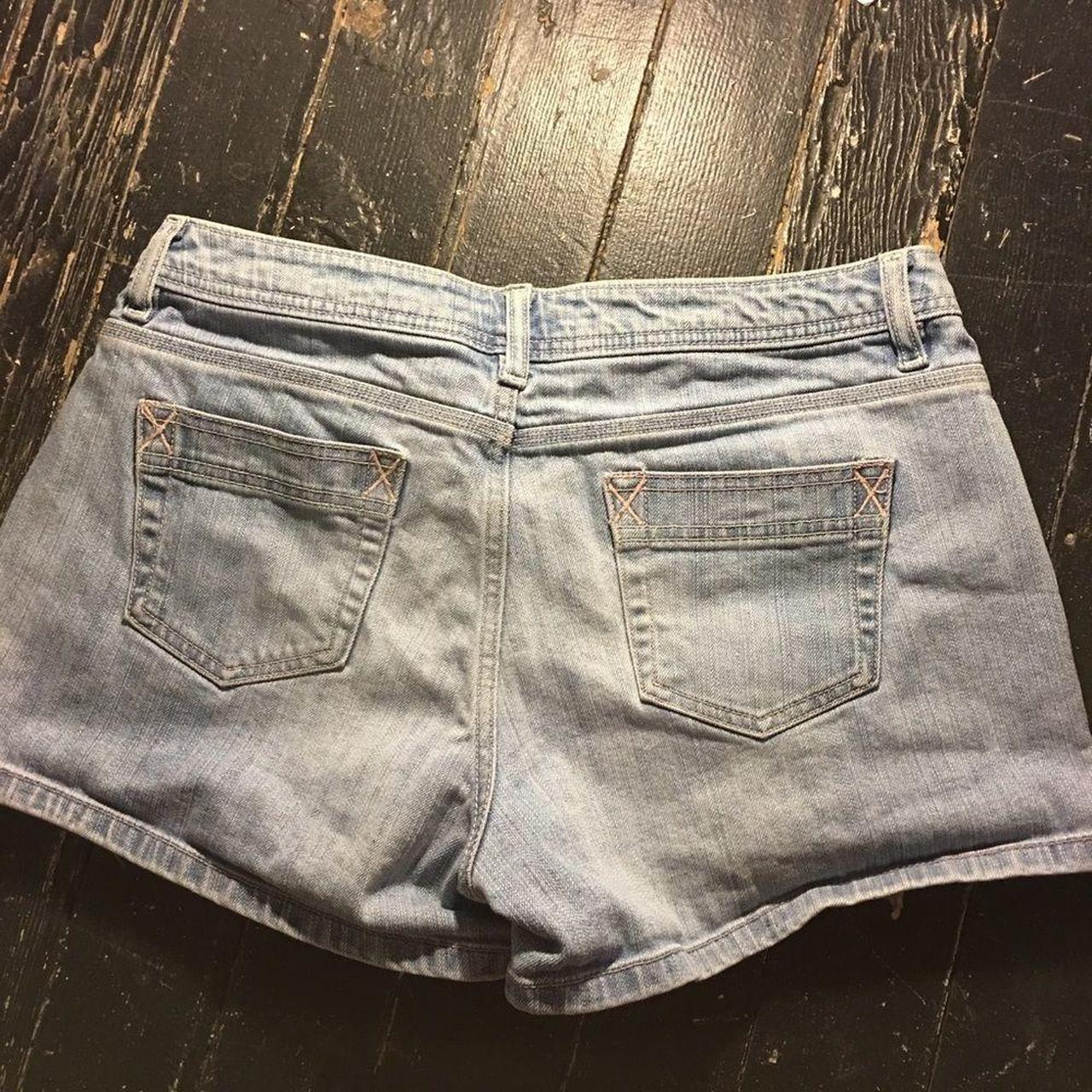 Old Navy Low Waist Stretch Jeans Shorts Size 10 Good Depop