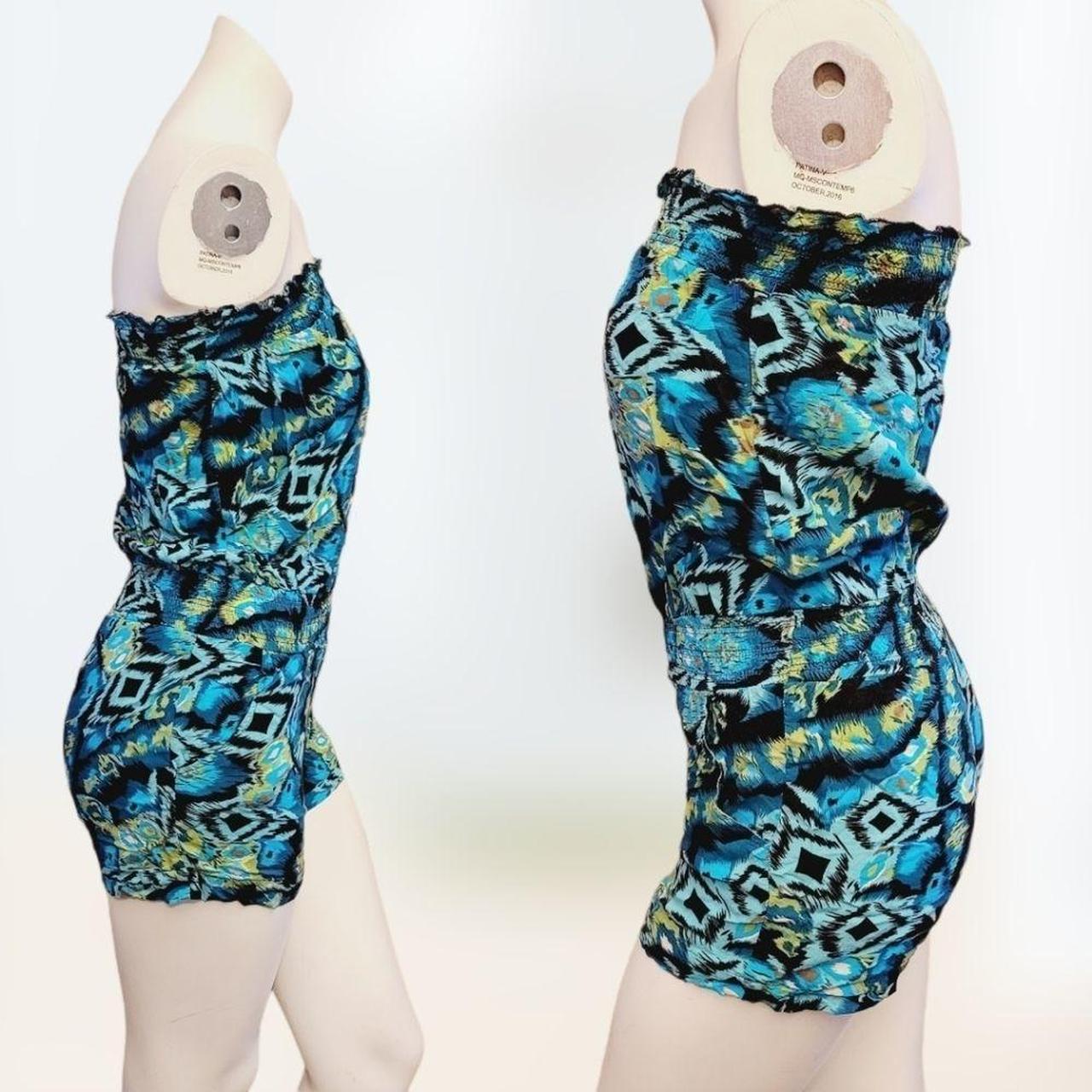 Body Central Art Deco design in blues and... - Depop