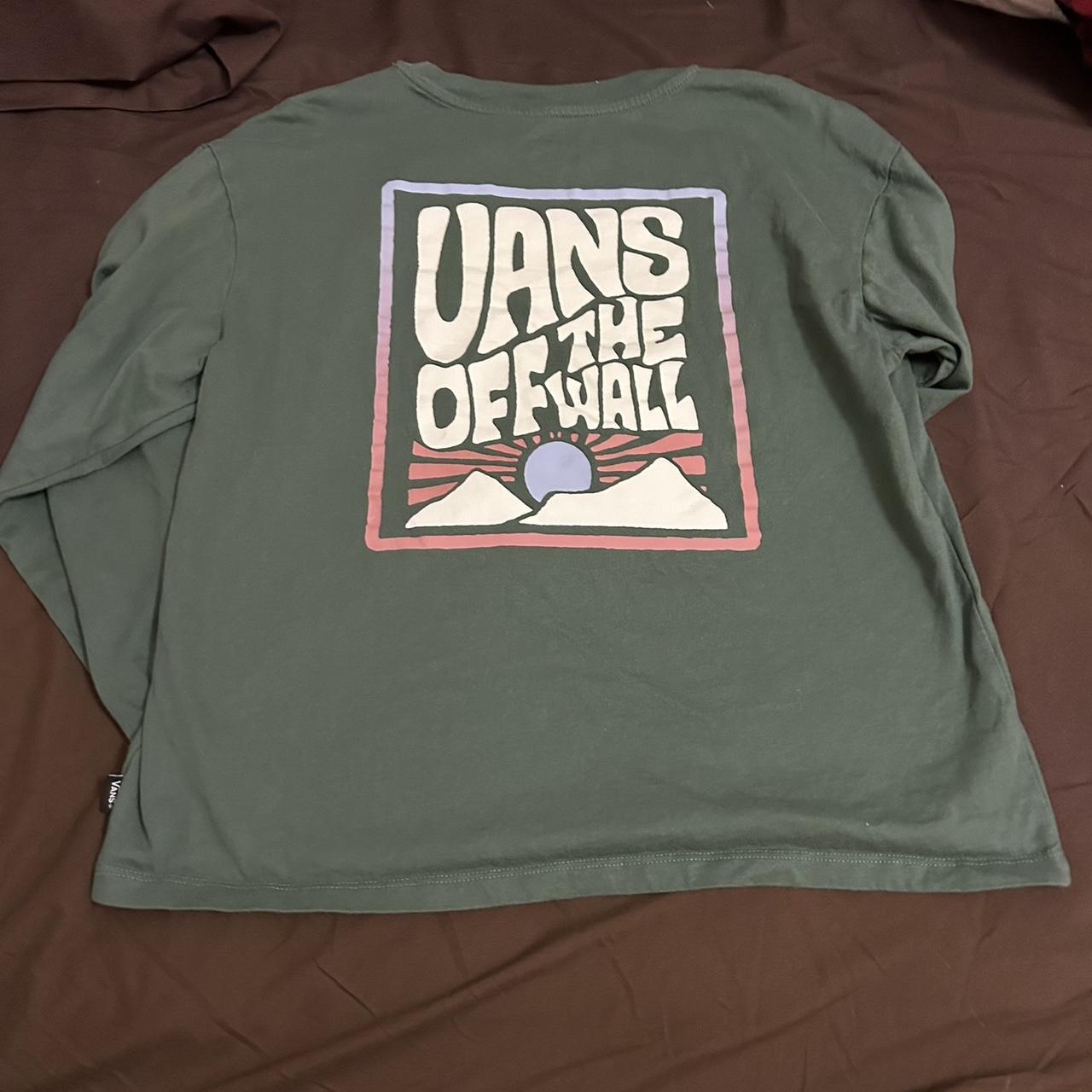 Large crop vans long sleeve never worn - Depop