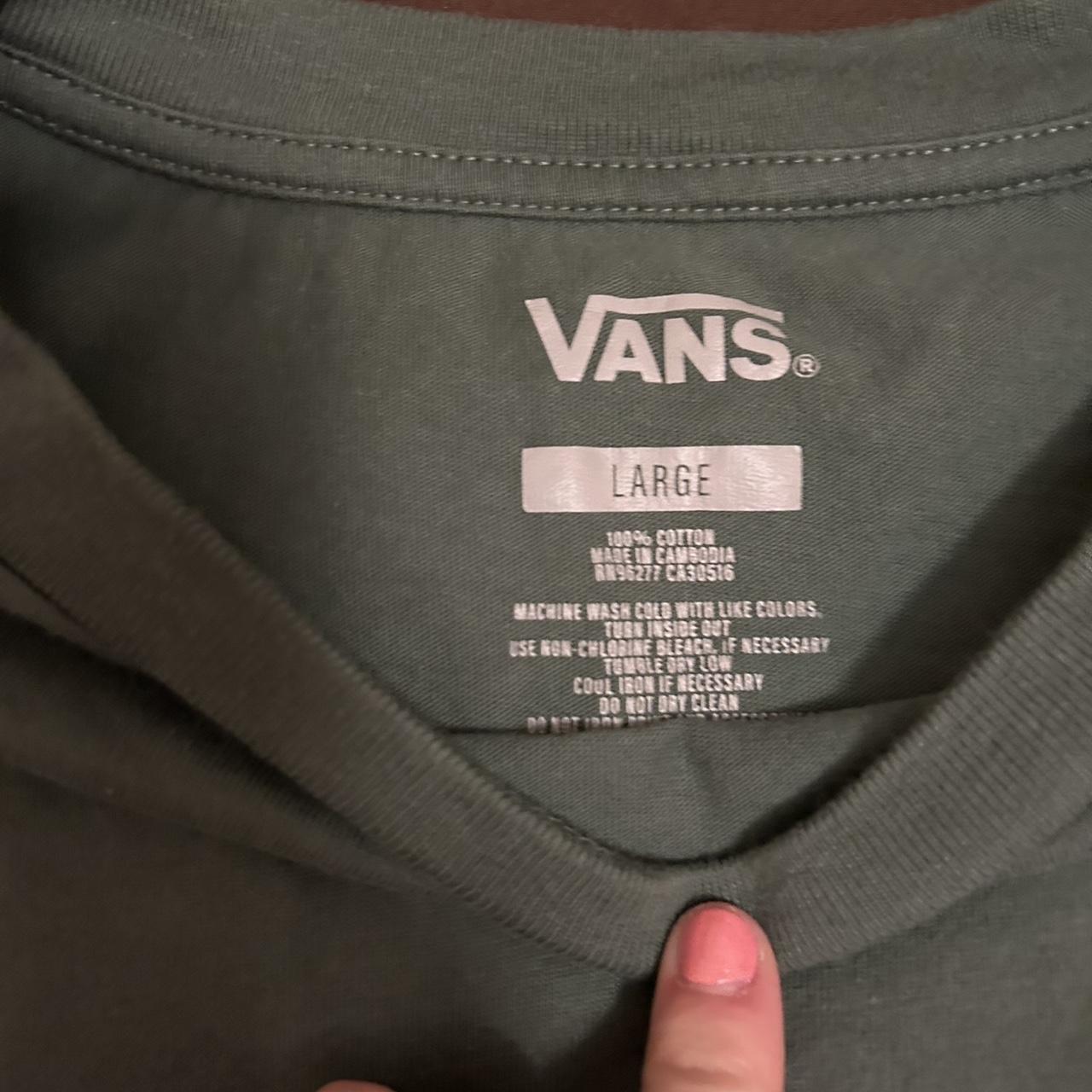 Large crop vans long sleeve never worn - Depop