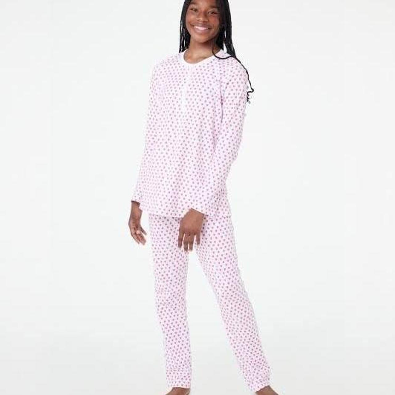 Roller Rabbit heart pajamas (top and bottoms) Size... - Depop