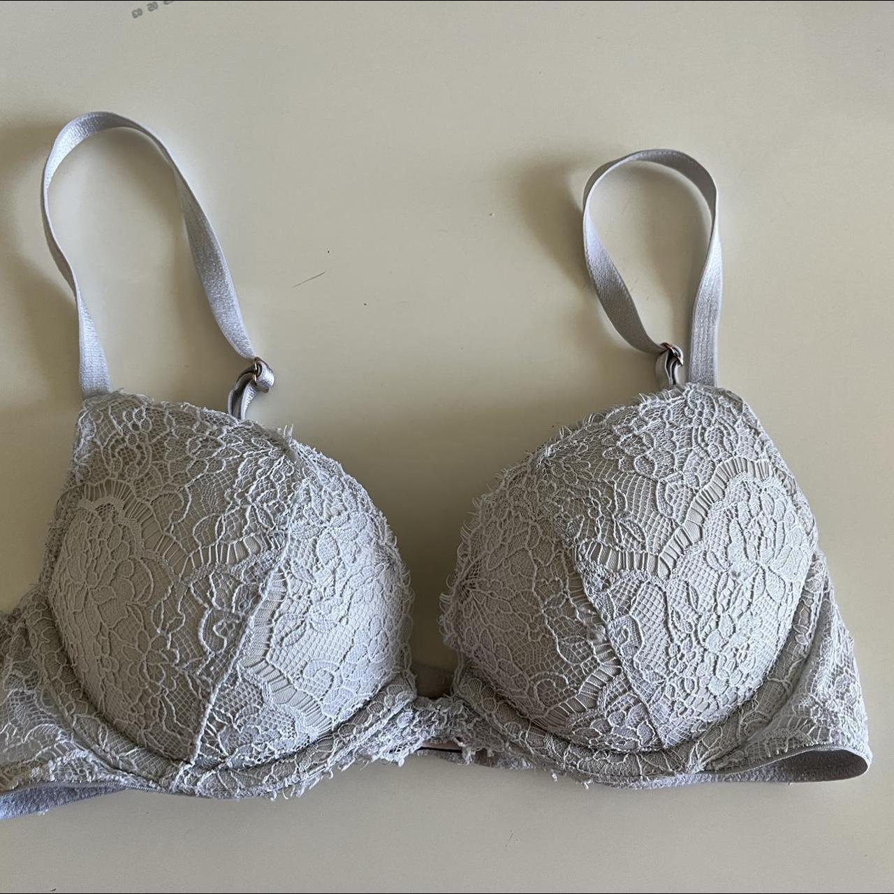 Victorias Secret Womens White Bra Depop