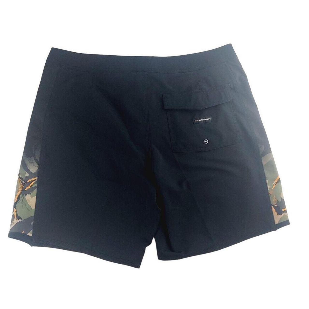 Quicksilver Highline Mens 36 Black Camouflage 8"... - Depop