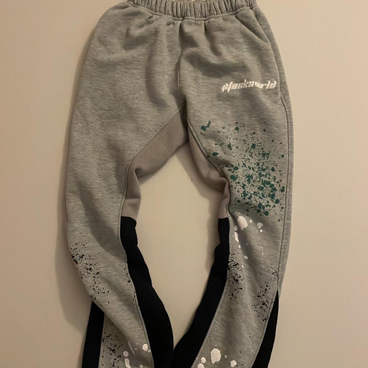 stackswrld sweats - Depop