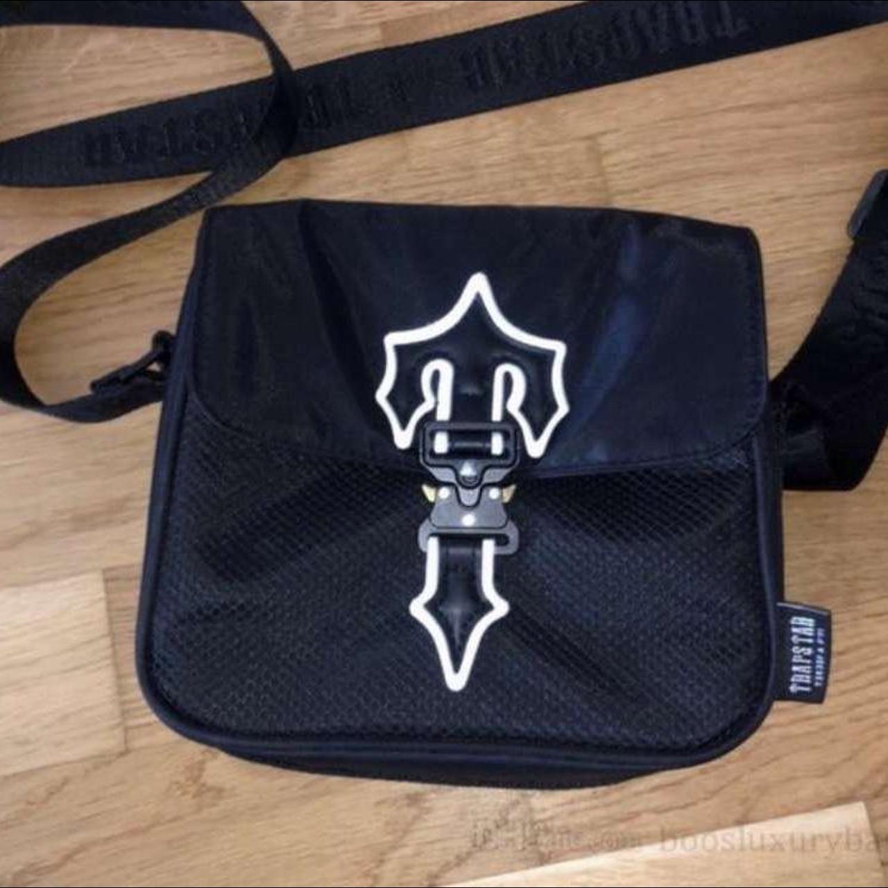 Trapstar bag - Depop