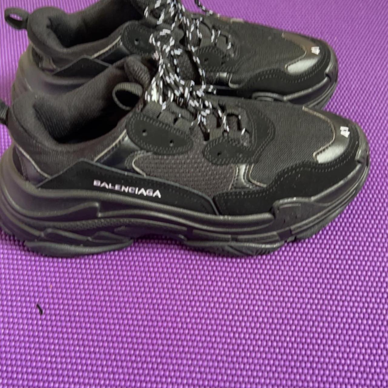 Worn 4 times - Depop