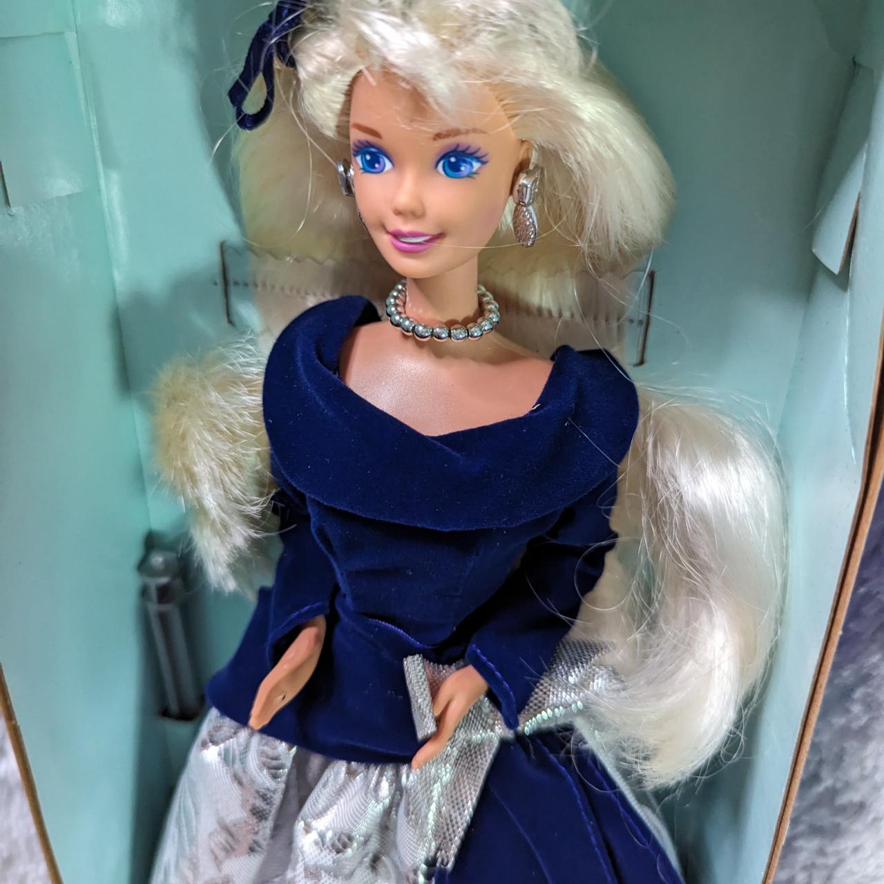 Barbie #15571 new ln box 1995 Avon exclusive Winter... - Depop
