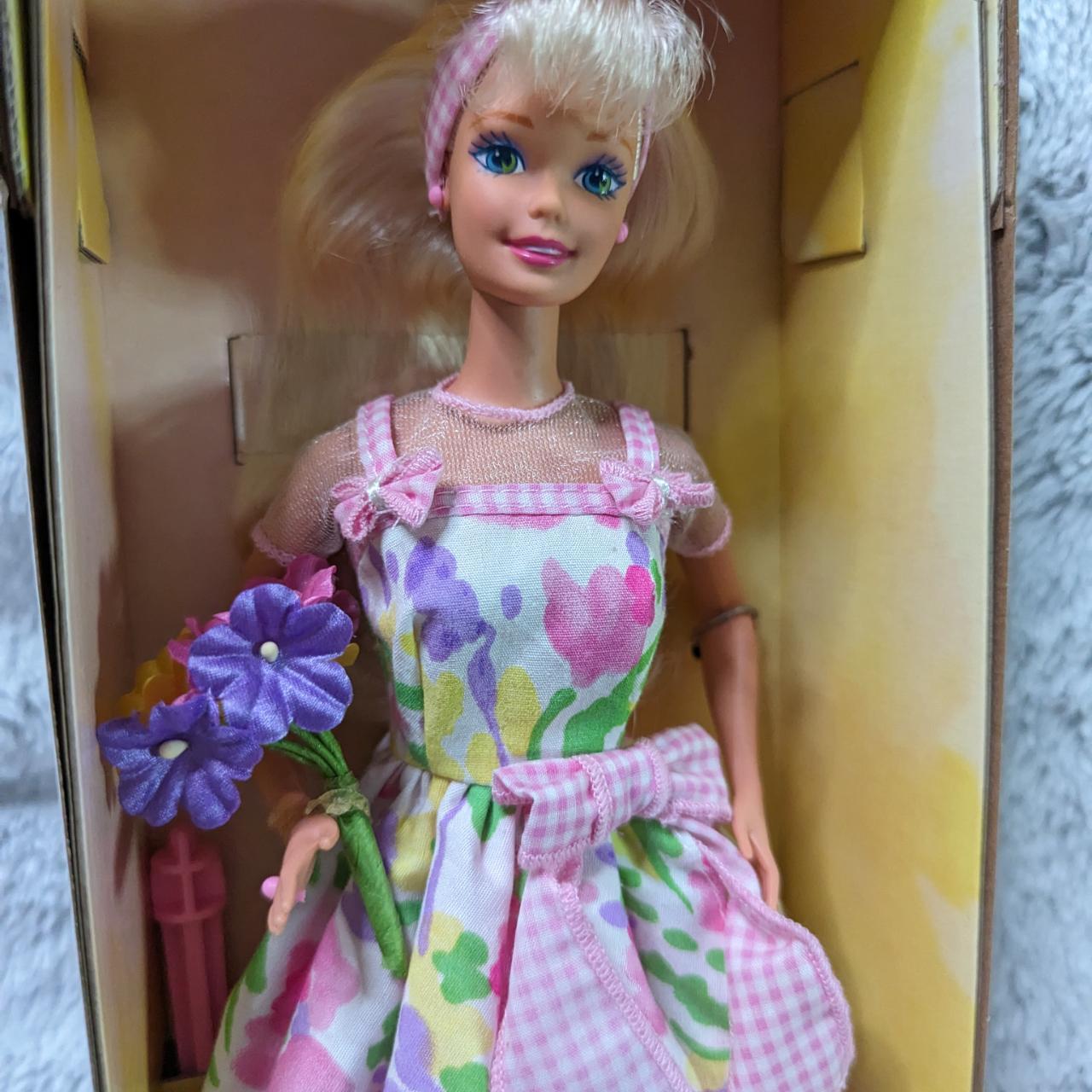 Barbie Spring Petals Barbie Mattel #16746... - Depop