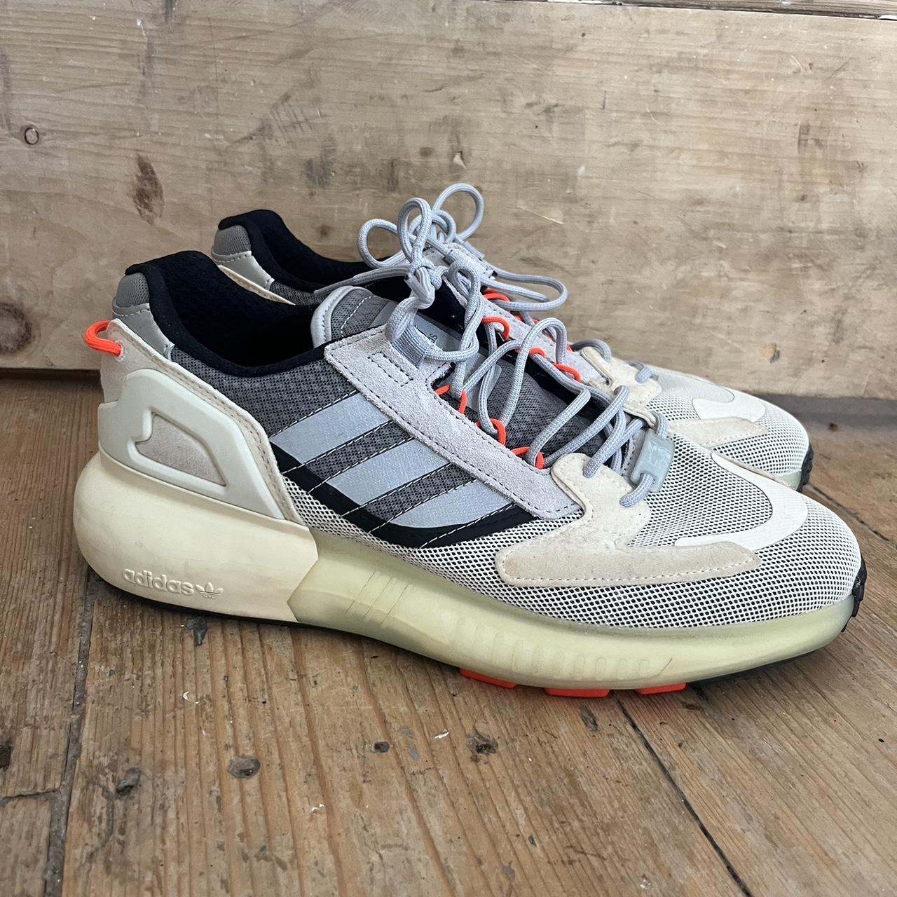 Adidas exclusive zx store white Adidas exclusive zx store white