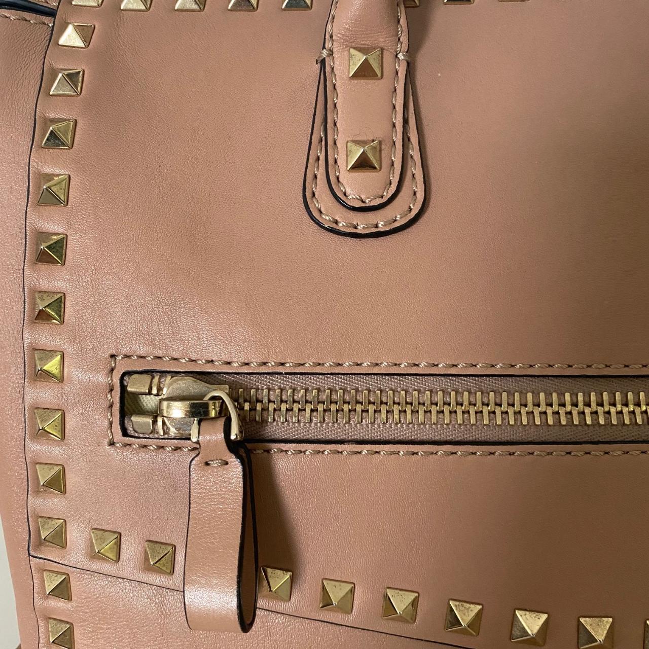 Valentino Rockstud bag in stunning light camel... - Depop