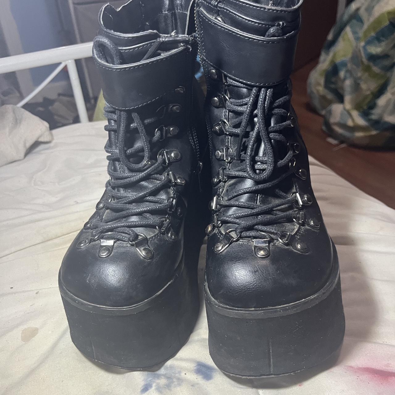 6 inch platform demonia boots wear and tear pictured - Depop
