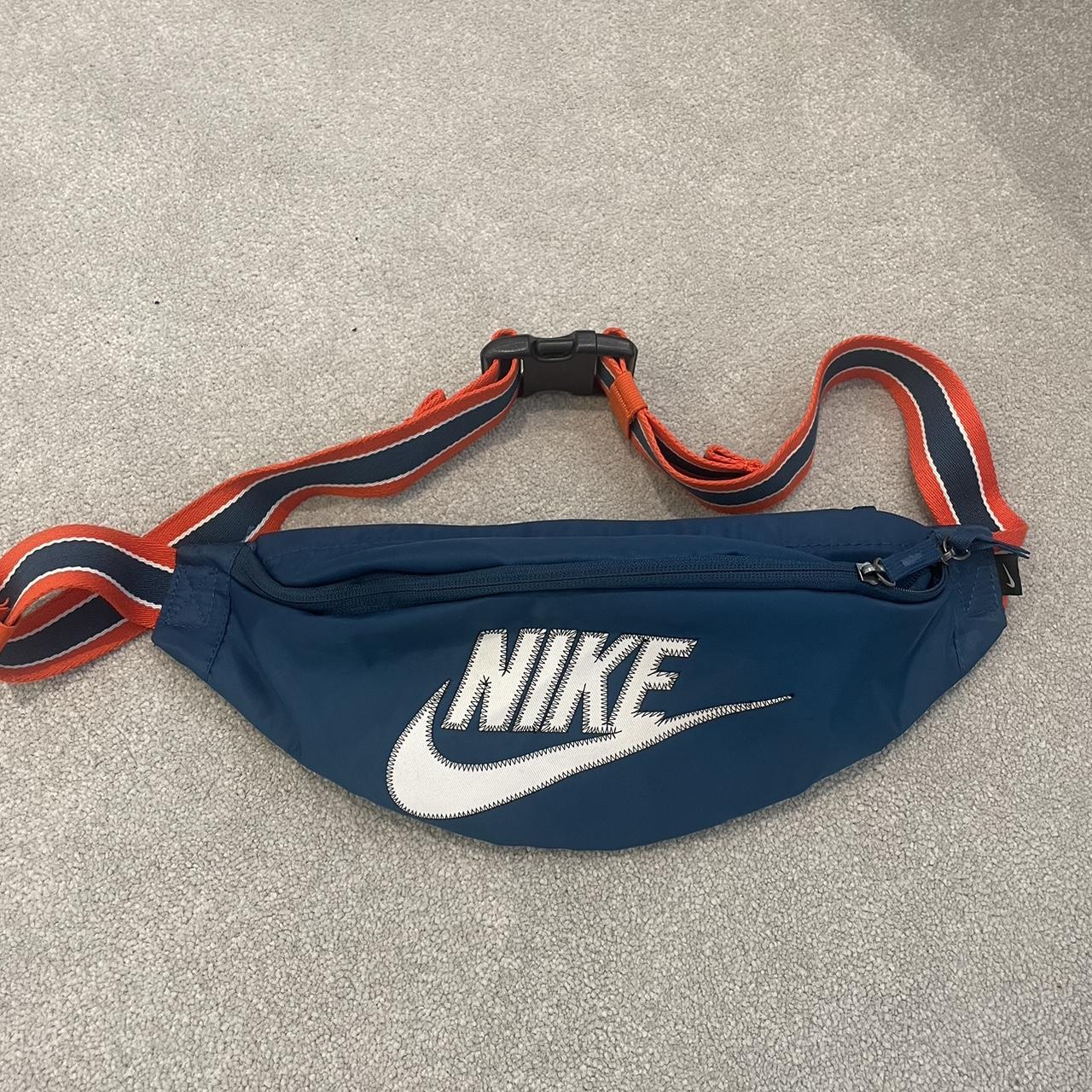 Nike bum bag, hardly used - Depop