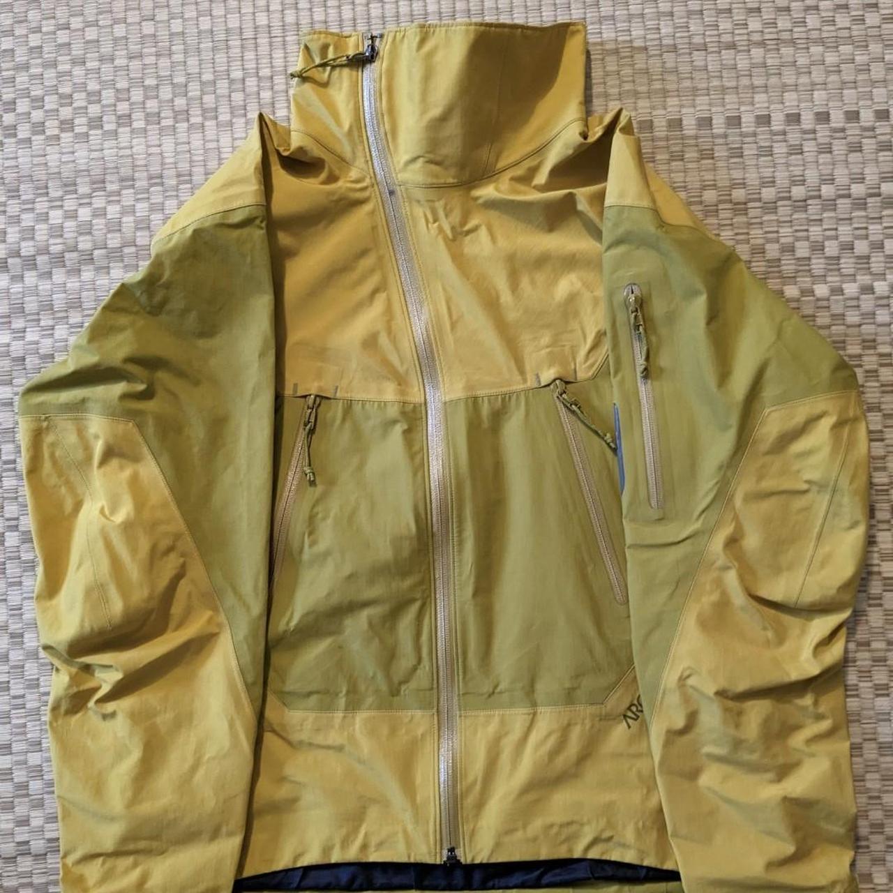 Arc'teryx Sidewinder Jacket Gore-Tex Yellow Women's... - Depop