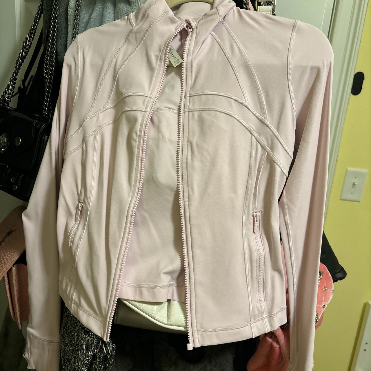 Lululemon cropped define jacket size 8 in... - Depop