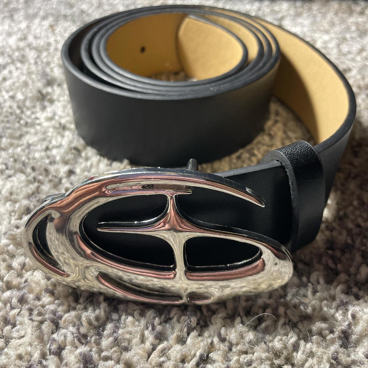 Y2K Leather Belt -fits up to size 38 #y2k #2000... - Depop