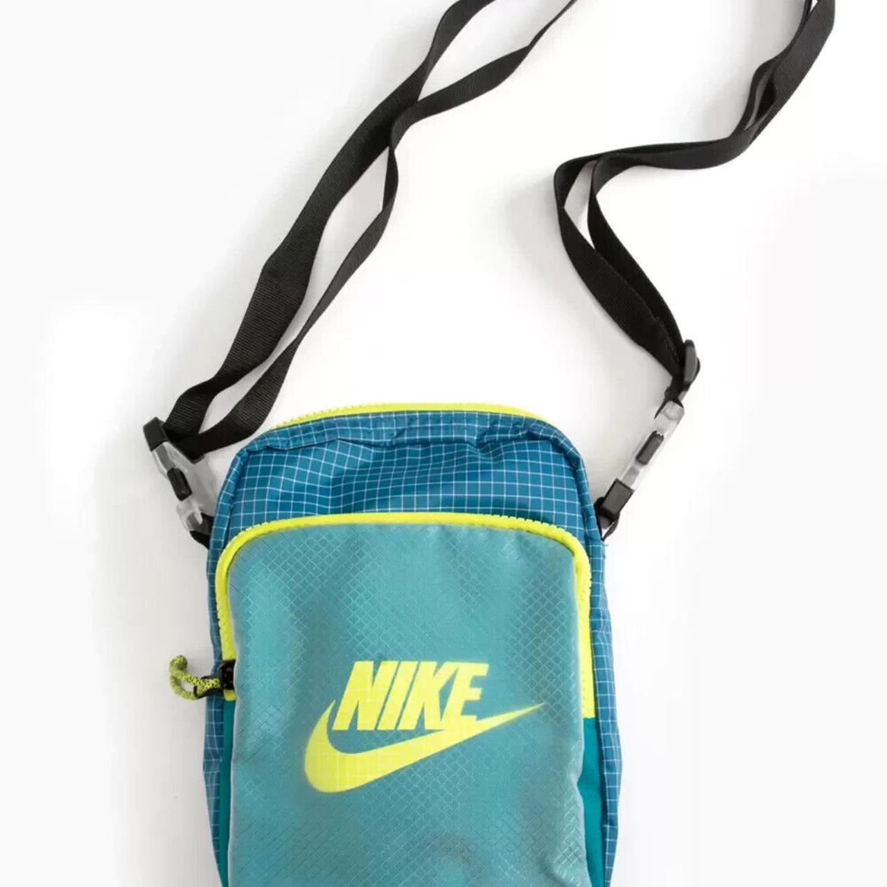 Nike Heritage 2.0 Crossbody Bag Outdoor Travel Sport... - Depop