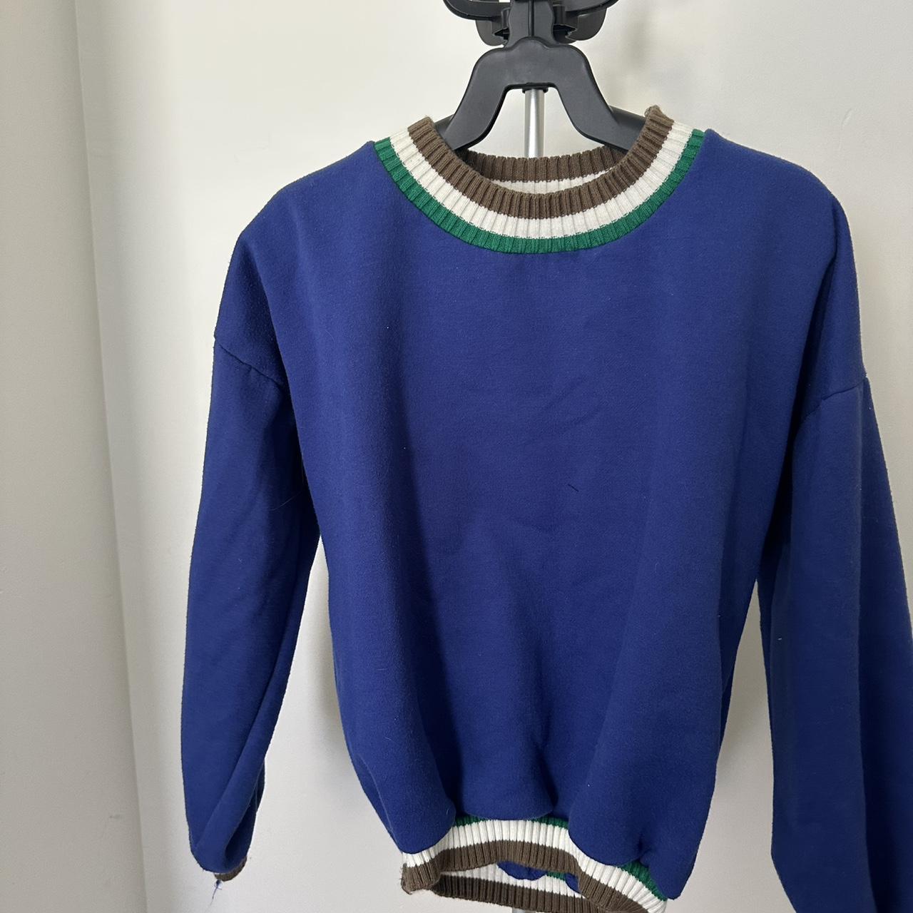 Random jumper | Depop