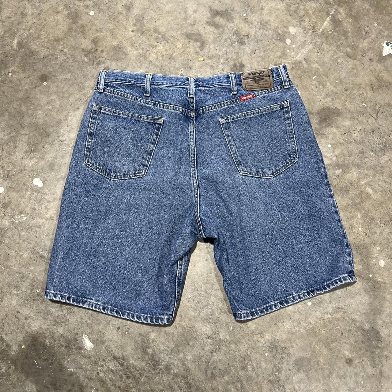 Wrangler Men’s jorts ~ Size: 38 ~ Measurements in... - Depop