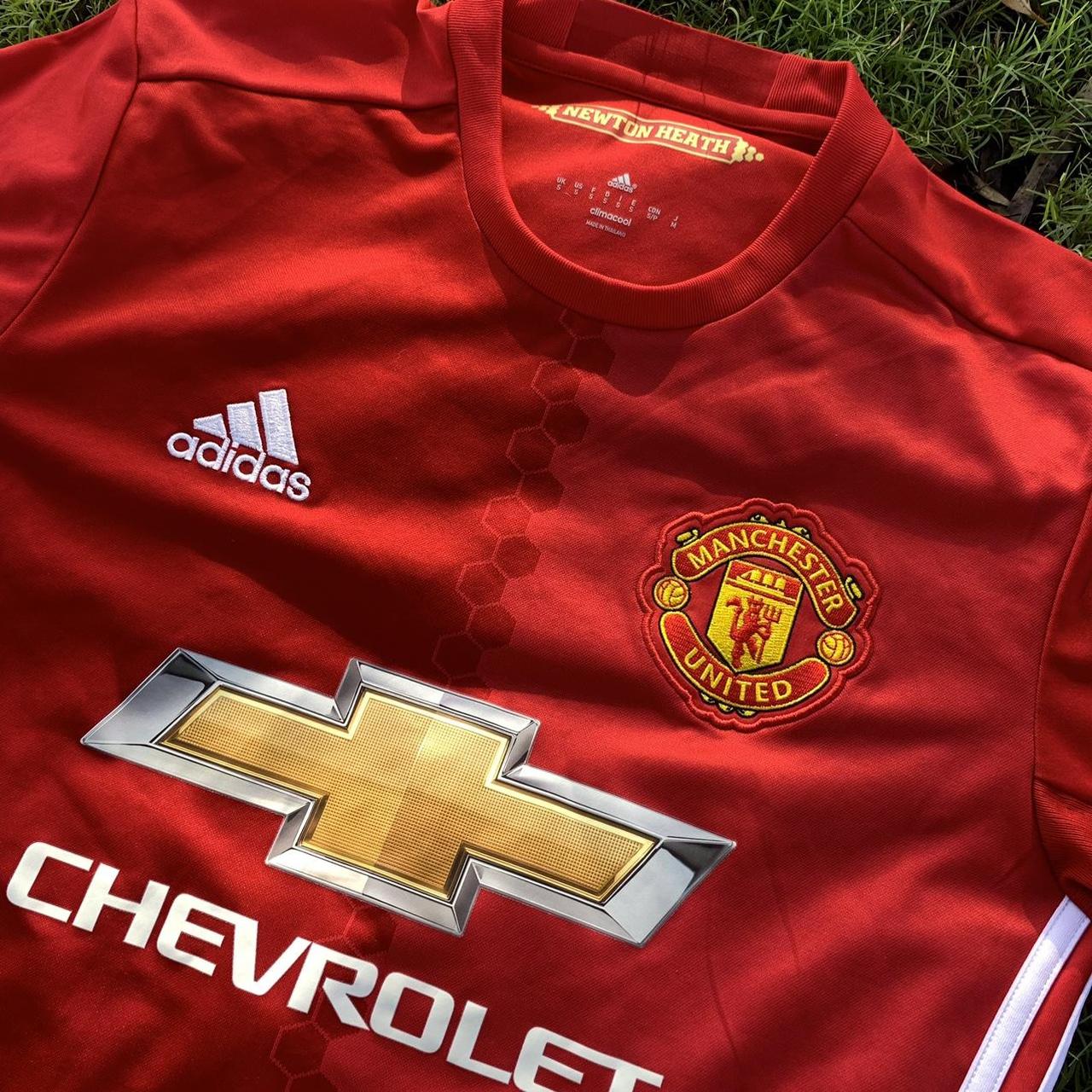 Manchester United 2016/17 home kit soccer jersey /... - Depop