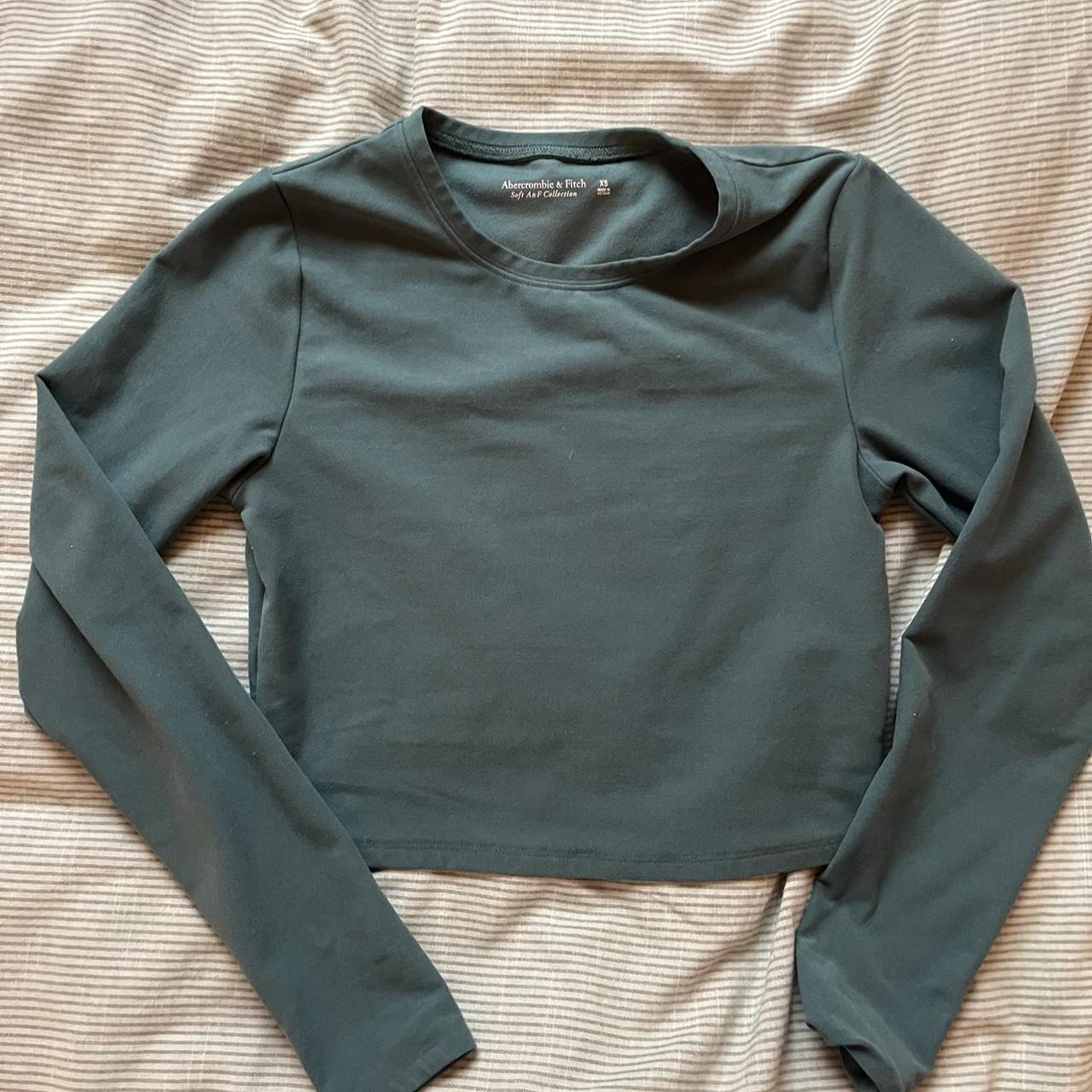 Abercrombie & Fitch Women's Green Crop-top | Depop