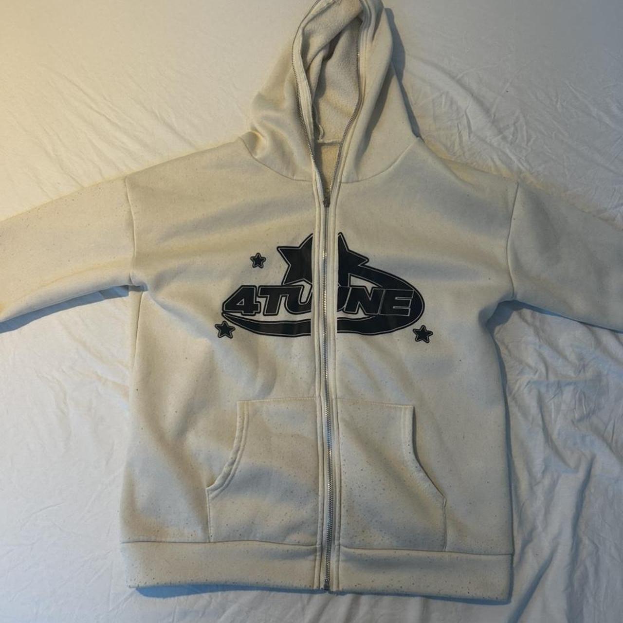 4 tune zipped hoodie medium - Depop
