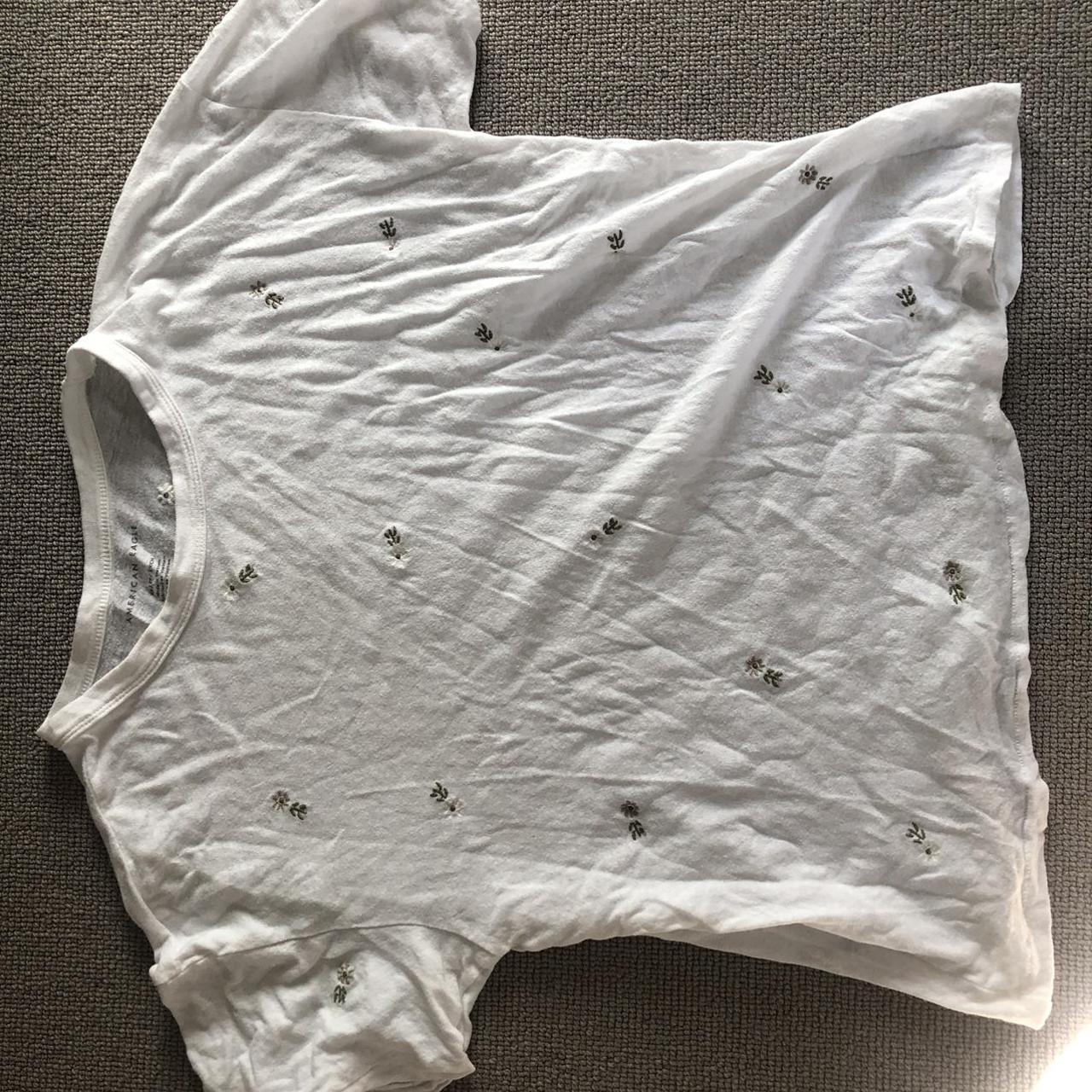American Eagle Outfitters Women's White T-shirt | Depop