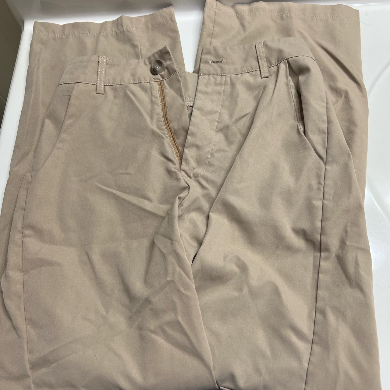 tan cargo pants xs: size 2 fit like a S/M free... - Depop