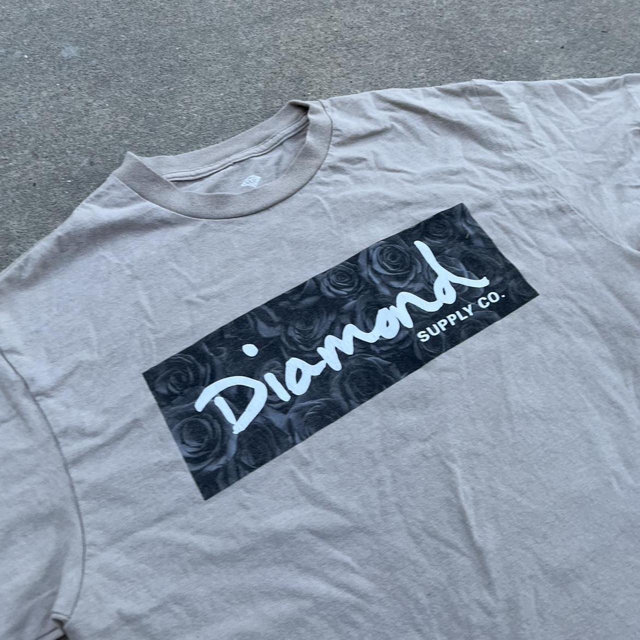 INSANE DIAMOND SHIRT size medium super cool graphic... - Depop