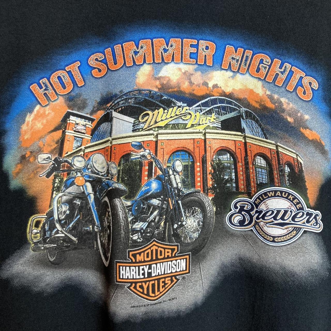 •Vintage Harley Davidson x MLB T-Shirt •Size XL... - Depop