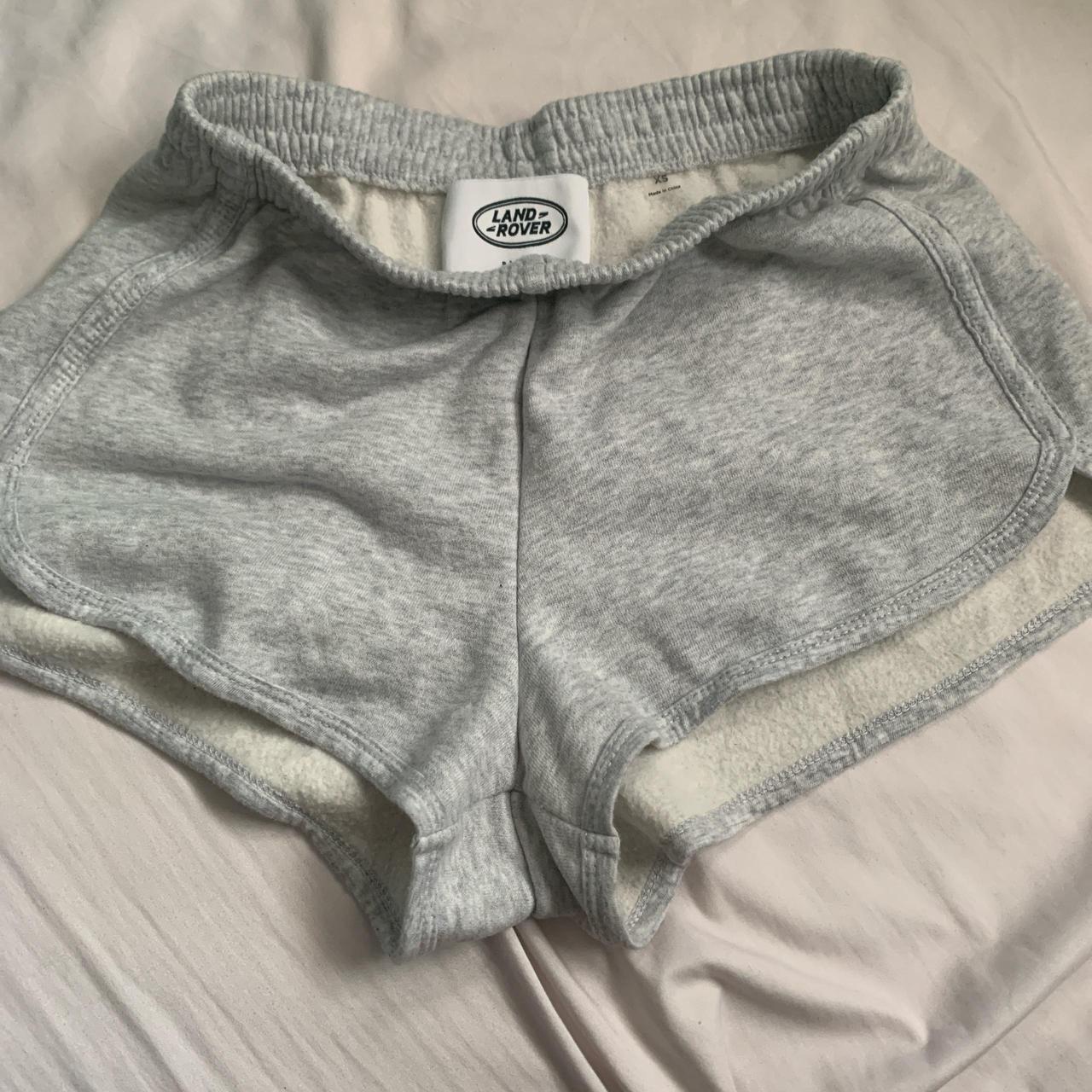 xs-m land rover shorts comfy sweat pant type, super... - Depop