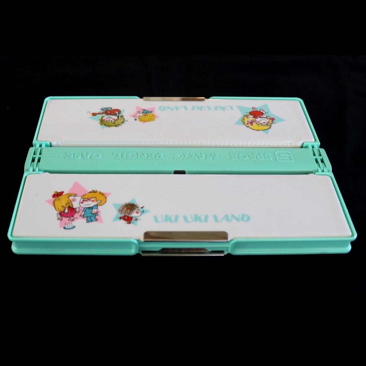 Vintage 1970s Uki Uki Land Japanese Pencil Box /... - Depop
