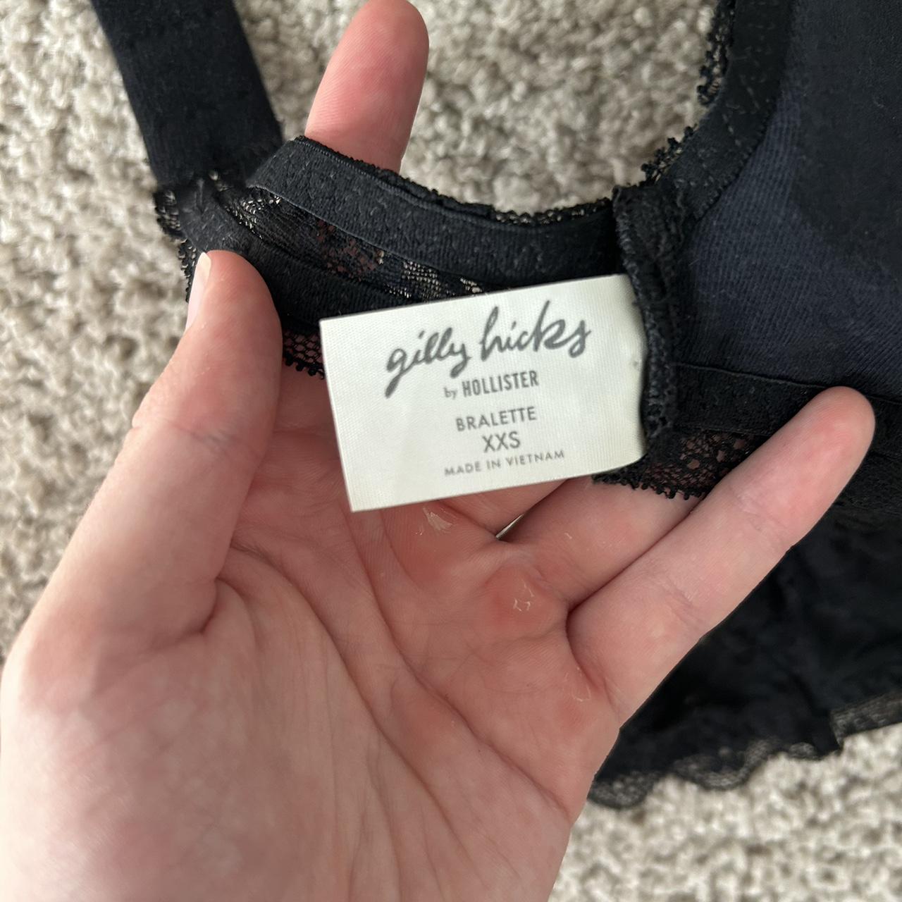 Gilly hicks by Hollister, black halter bra, size... - Depop