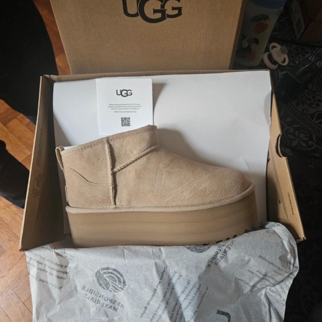 Ugg W classic ultra mini platform Taille 37 👟 Modèle... - Depop