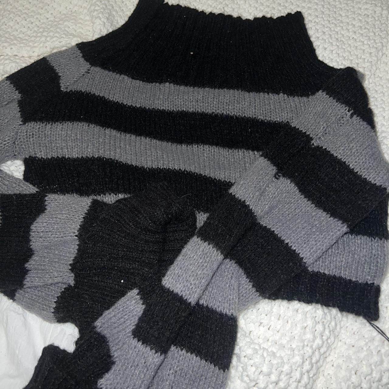 Shein grey and black sweater. Perfect for the fall... - Depop