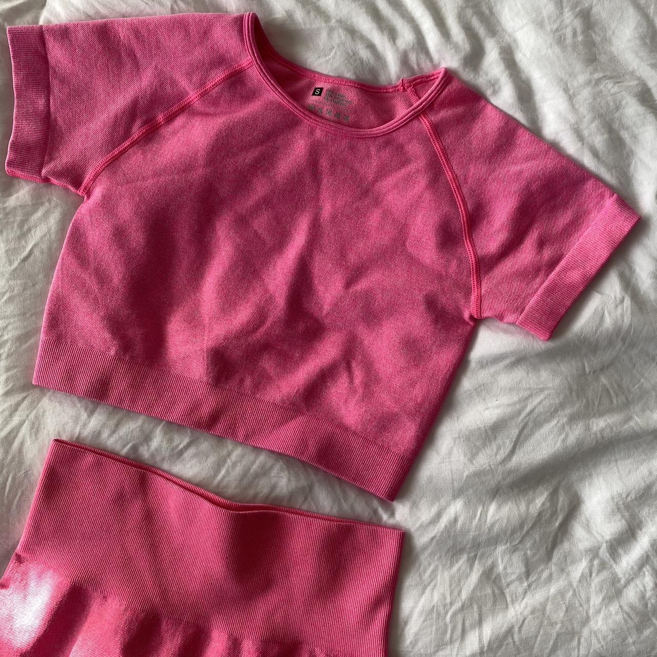 Amazon pink workout set - Depop
