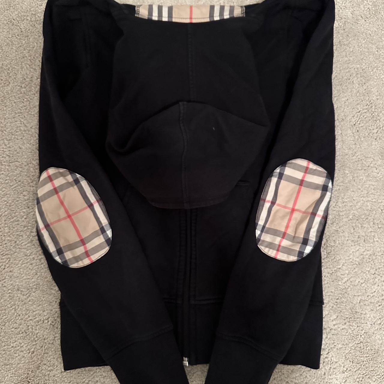 Burberry Zip up Men’s small - Depop