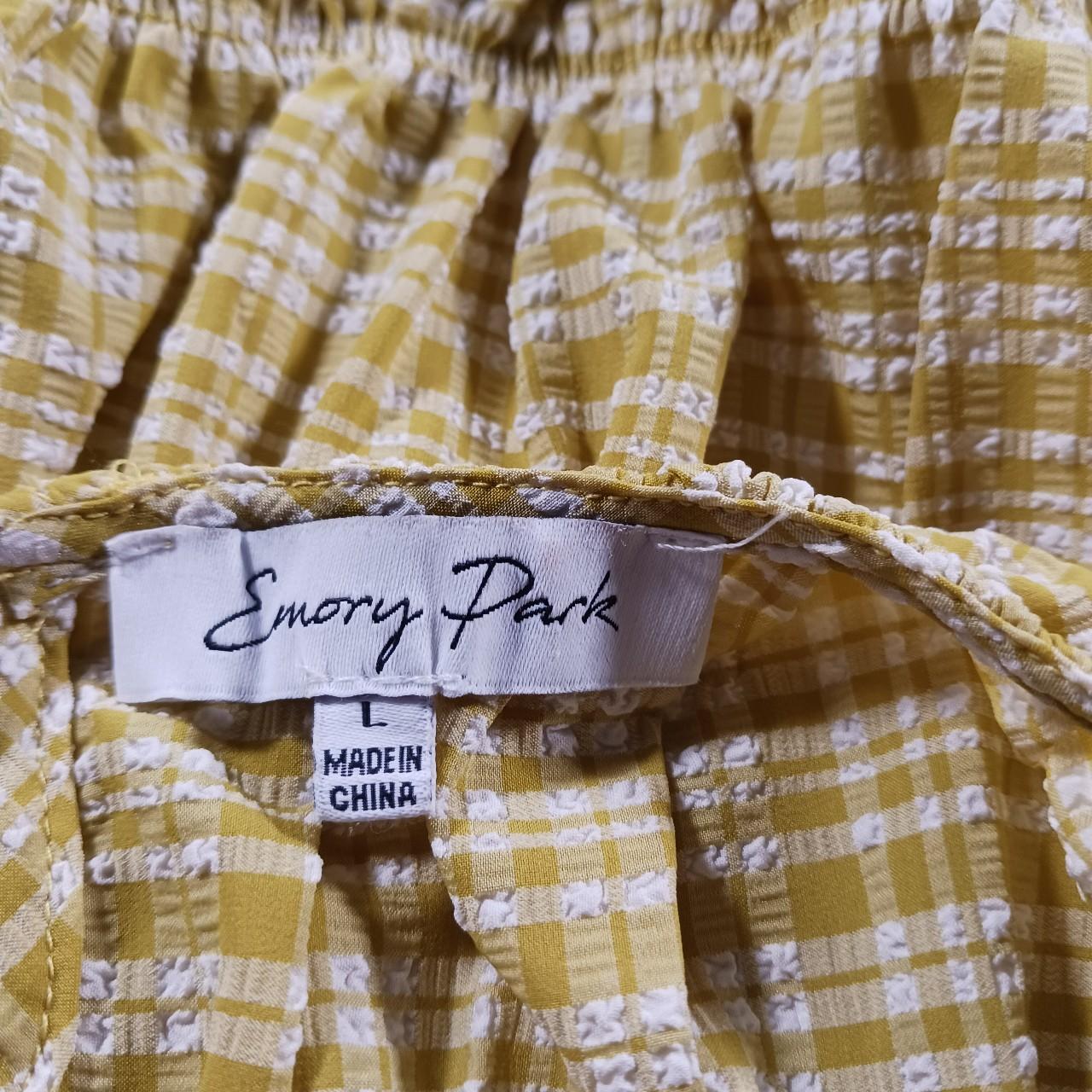 Emory Park Women's Crop-top | Depop