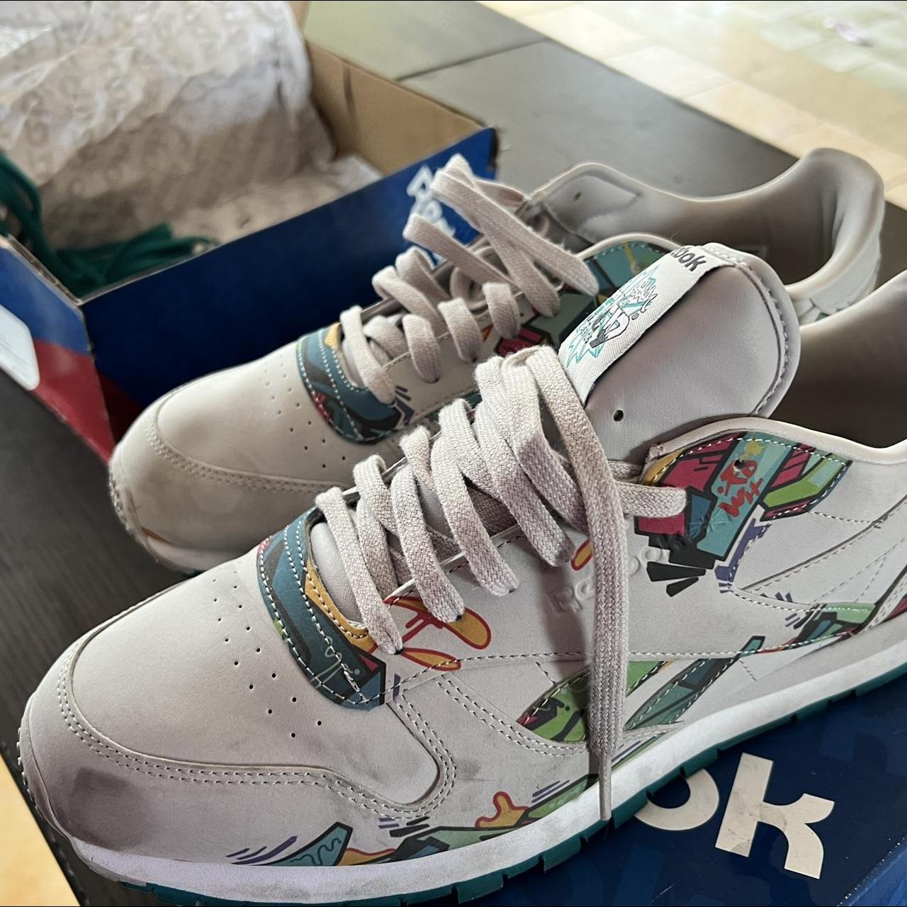 RARE Reebok classics extra laces... - Depop