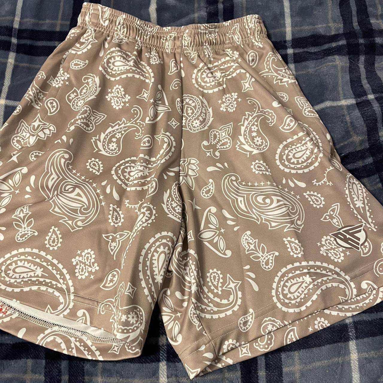 RF wear paisley shorts Size small Worn once - Depop