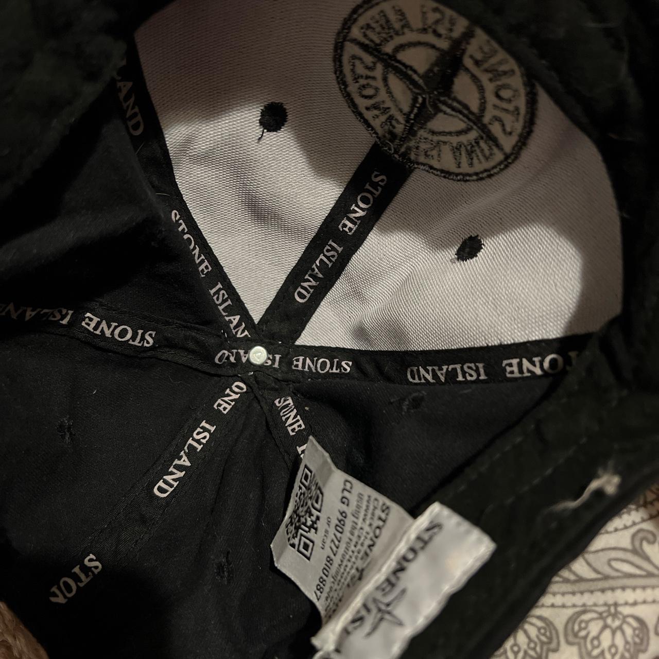 stone island cap never worn - Depop