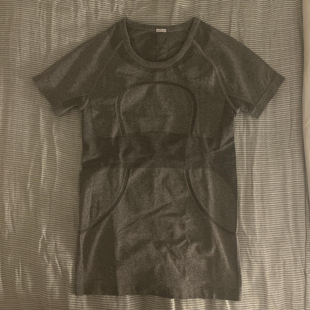 brand new lululemon swiftly tech gray size 0 or 2... | Depop