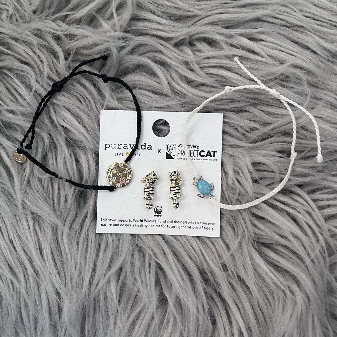 3 piece Pura vida earring and bracelets bundle //... - Depop 3 piece Pura vida earring and bracelets bundle //... - Depop