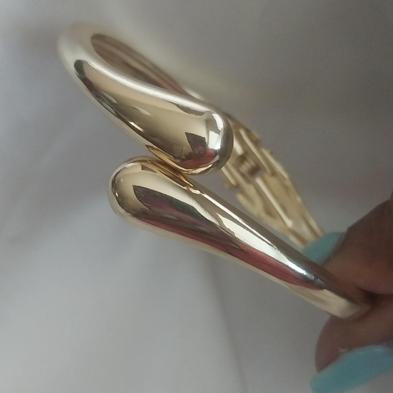 Tear drop bangle for women #goldtone #bangle #bracelet - Depop